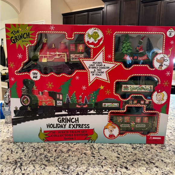 grinch | Toys | Grinch Holiday Express | Poshmark